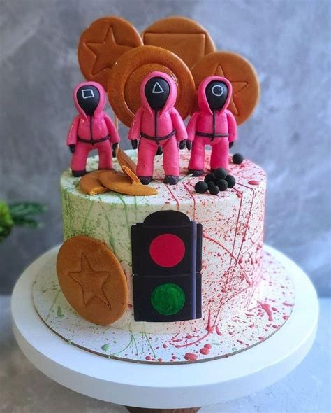 Торт с Леденцами Игра в Кальмара Торт с леденцами Торт Идеи торта для мальчиков