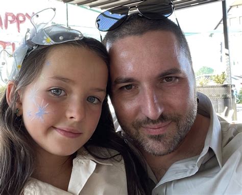 Бащата на Сияна дарява цялото обезщетение от 1 2 млн лева на деца в неравностойно положение