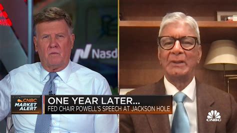 Nows The Time To Get More Into Fixed Income Says Komal Sri Kumar