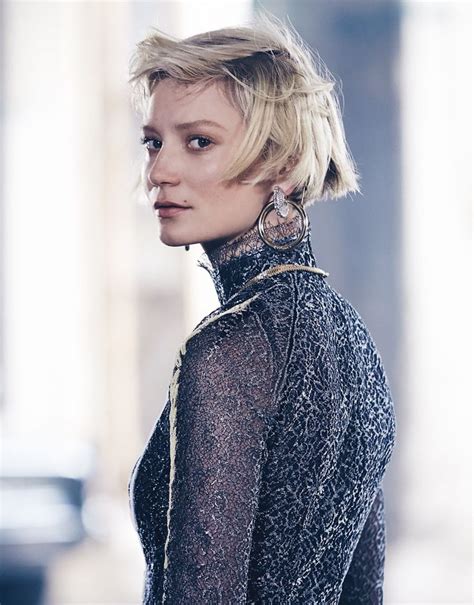 Mia Wasikowska Image