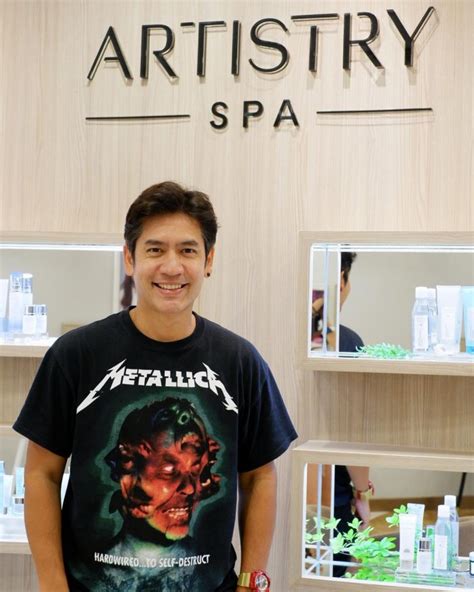 ส่องภาพปัจจุบัน ‘ตั้น พิเชษฐ์ไชย น้องชายของพระเอกดัง ‘ติ๊ก เจษฎาภรณ์