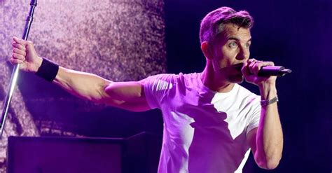 311 Frontman Nick Hexum Eats Keto To Stay Shredded At Nearly 50 Maxim