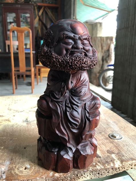 Đạt Ma Chibi Gỗ Trắc Dây Điêu Khắc Chibi