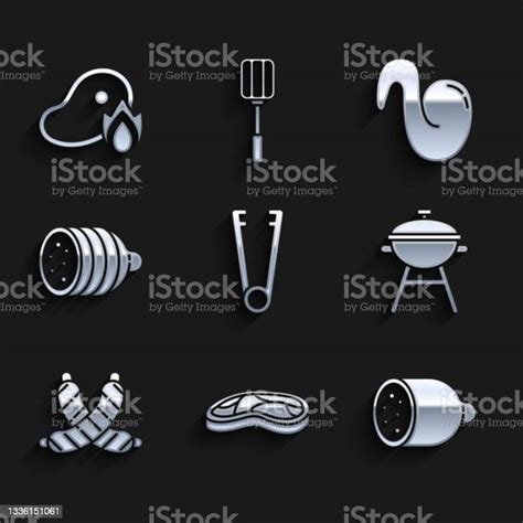 고기 집게 스테이크 고기 살라미 소시지 바베큐 그릴 크로스 프라이드 치킨 윙 구운 스테이크와 불꽃 아이콘을 설정합니다 벡터