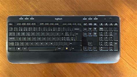 Logitech Wireless Keyboard K520 Mit Bluetooth Reciever Kaufen Auf Ricardo