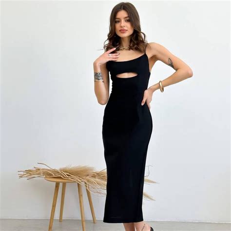 Сукня чорна довга — ціна 1190 грн у каталозі Довгі сукні Купити жіночі речі за доступною ціною