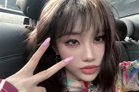 Pin En Ulzzang Girls