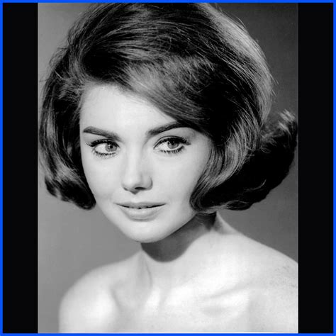 Magic Mac Smile Sylva Koscina