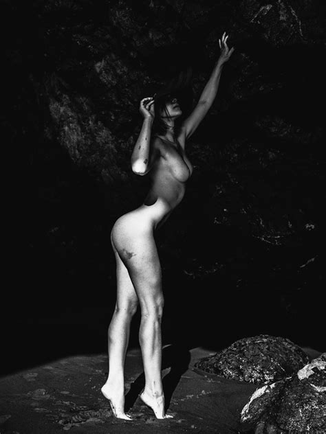 Naked Kaili Thorne Added 07192016 By Kaka5000