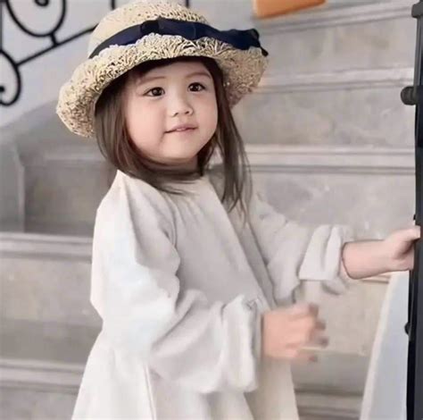 😍เก่งมากเลยเจ้เกลล้มแล้วลุกขึ้นมากินต่อ☺️ ️ แอบิเกล Abigail🥰 By แอบิเกล Fc แฟนคลับ