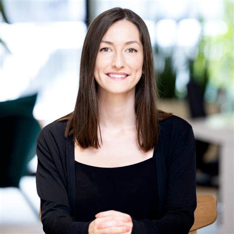 Isabelle Mitchell Cfa Associate Asset Management Sunrise Real