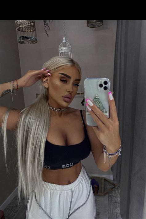 Baddie Li 🤤 Dm Me 🥰 Baddie Free Onlyfans