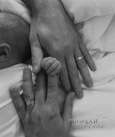 Семья самое важное в жизни У тебя могут быть удачные дни могут быть отвратительные но