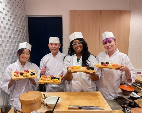 Sushi Making Class With Professional Chef In Tokyo