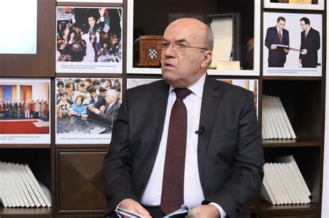 Сърбия не изпълнява споразуменията за правата на българите Българите по света