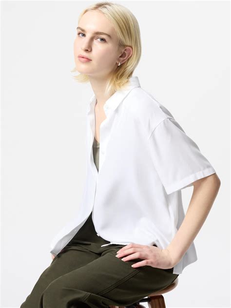 Blus Rayon Lengan Pendek Wanita Uniqlo Id