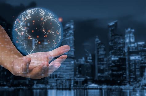 글로벌 네트워크 통신 및 데이터 교환 세계 3d 렌더링 개념을 터치하는 사업가 가상현실에 대한 스톡 사진 및 기타 이미지 가상현실 과학 구 Istock