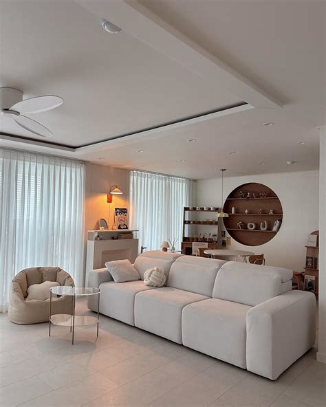 서블리맘•ᴥ• 집꾸미기ㅣ홈스타일링ㅣ우드화이트인테리어ㅣ홈스윗홈ㅣ여행ㅣ일상 ᰔ 제품협찬 9월말 저희집에 예쁜 소파가 왔어요🙌🏻 그동안 저빼고 서블리들이랑 남편은 리클