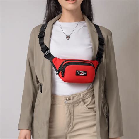 راهنمای خرید کیف کمری بررسی انواع، مزایا و معایب