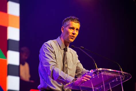 Bevan Chapman Named Nz Broadcaster Of The Year Nz Herald