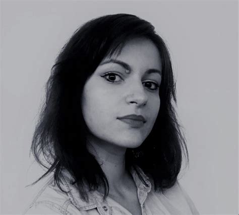 Iulia Marin Jurnalistă De Doar 33 De Ani A Decedat Presshouse Ro