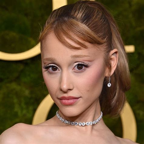 Fans Believe Ariana Grande ‘looks Really Unwell In Recent Photos As