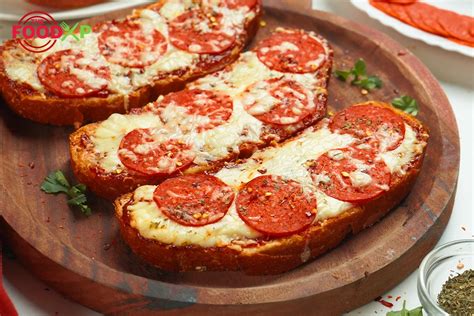 French Bread Pizza Recipe Thefoodxp