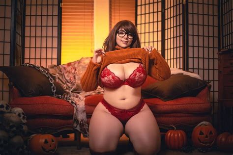 Mama As A Sexy Velma Porn Pictures Xxx Photos Sex Images 3840443