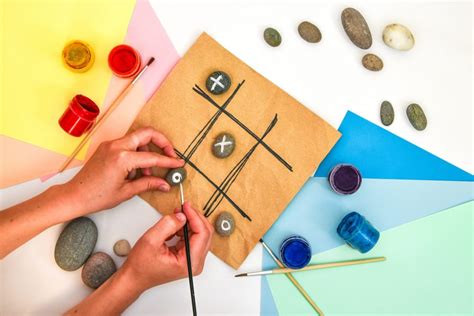 Come Riciclare I Sassi E Creare Il Gioco Del Tris Fai Da Te Ohga