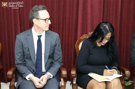 រដ្ឋមន្ត្រីក្រសួងយុត្តិធម៌ បានអនុញ្ញាតឱ្យប្រតិភូសភាពាណិជ្ជកម្មអាមេរិកនៅកម្ពុជា