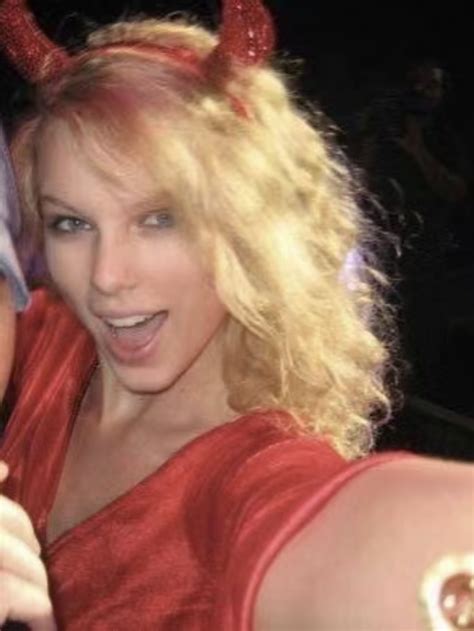 Taylor Swift 高清图片，堆糖，美图壁纸兴趣社区