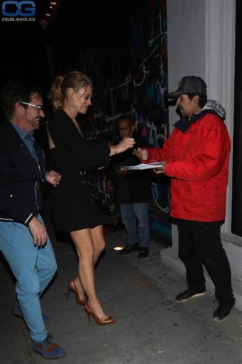 Jeri Ryan Nackt Nacktbilder Playboy Nacktfotos Fakes Oben Ohne