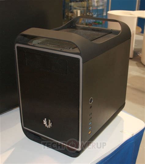 火鸟“小神童”mini Itx机箱内部结构拆解 快科技 科技改变未来