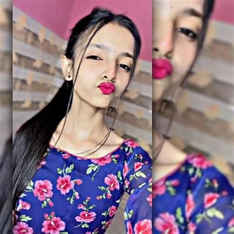 ️‍🩹 0 Naina Gahlot 0 • Threads Say More