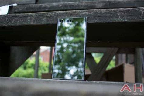 Phone Comparisons Sony Xperia XZ Premium Vs Xperia X Performance