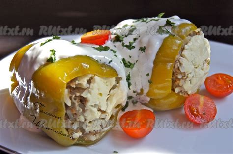 Фаршированные перцы со сметаной в кастрюле 6 фото в рецепте