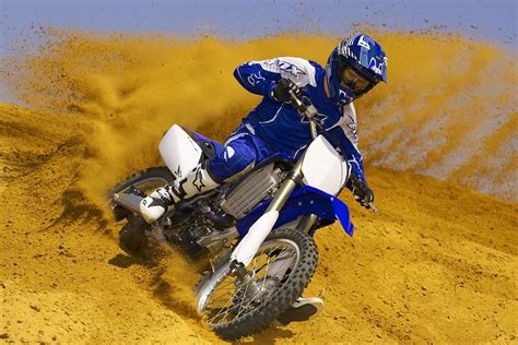 2010 Yamaha Yz250f First Look 2010 Yamaha Yz250f Motocross
