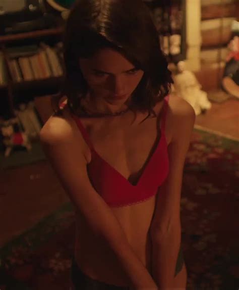 Natalia Dyer Has The Perfect Face To Fuck Scrolller