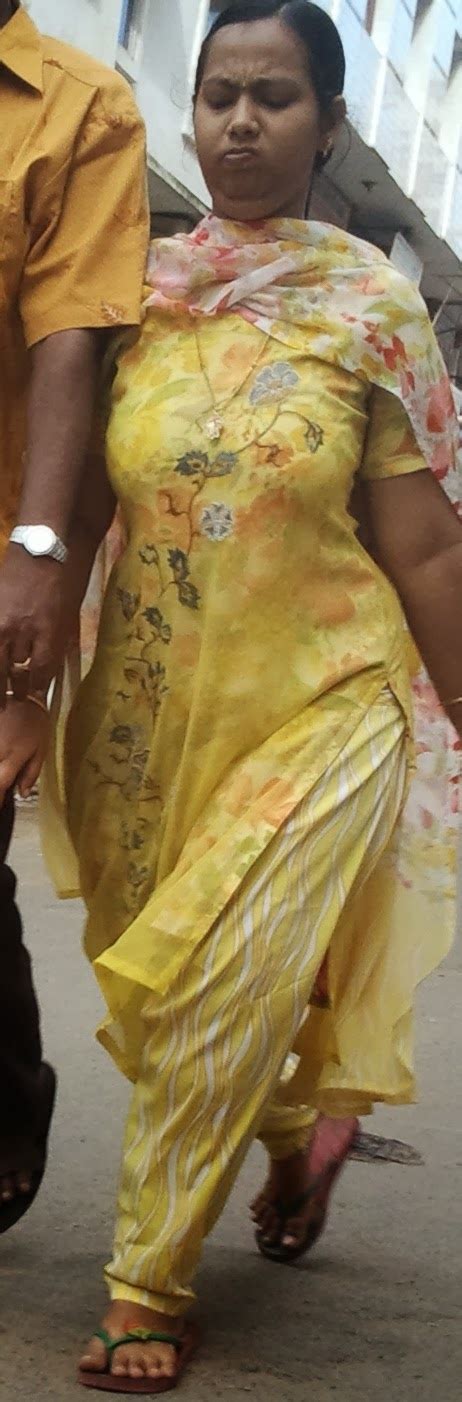 Tamil Aunties Very Nice Back Views Beauty Tamil Nadu Aunties Girls