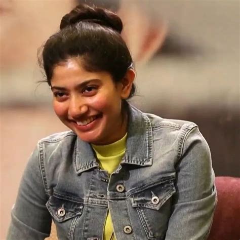 Cucky Sissy On Twitter I Was Strôkîng Bulls Dîck By Showing My Wifes Pictures My Wife