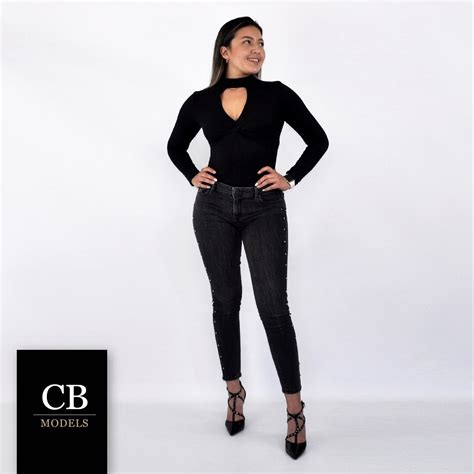 Cb Group • B O O K I N G • Model From Cbgroupec