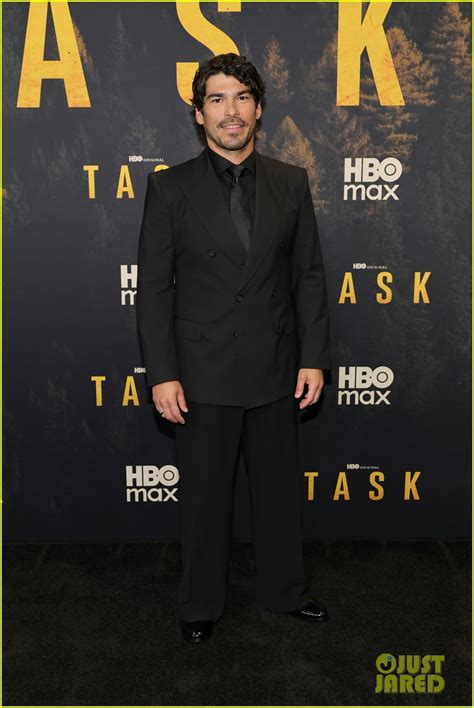 Mark Ruffalo And Tom Pelphrey Step Out For Task Premiere In Nyc Photo 5197600 Kaley Cuoco