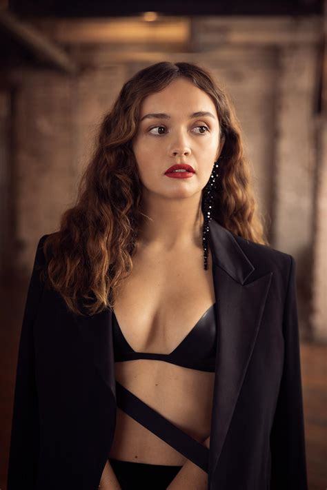 Olivia Cooke Rlipstickceleb