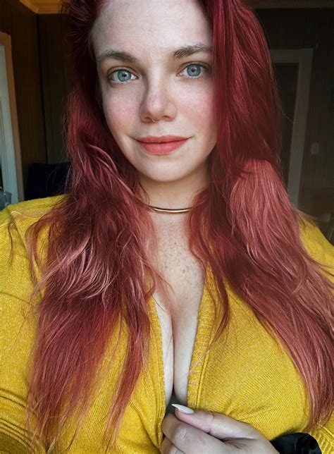Bright Cleavage By Malkavitch On Deviantart