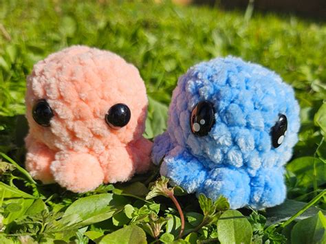 Small Crochet Octopus Small Octos Octo Desk Buddies Crochet Octopus