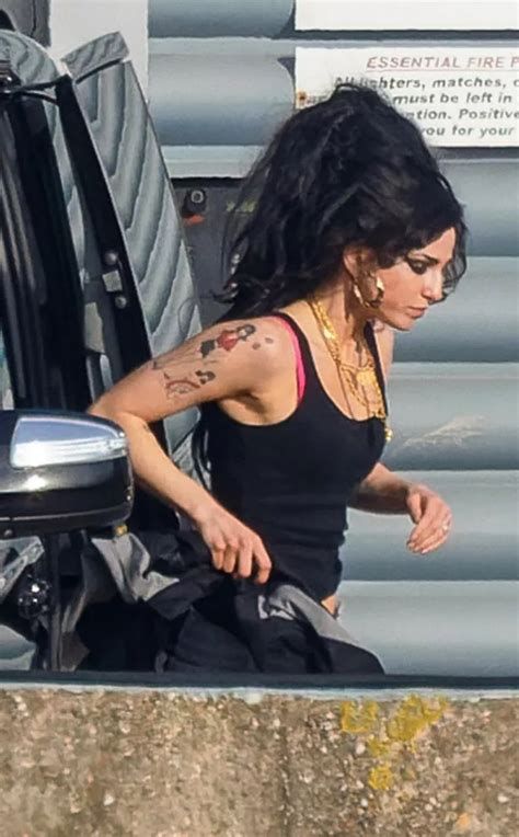 Amy Winehouse Goes To Rehab As Biopic Recreates Sad Moment With Jack O