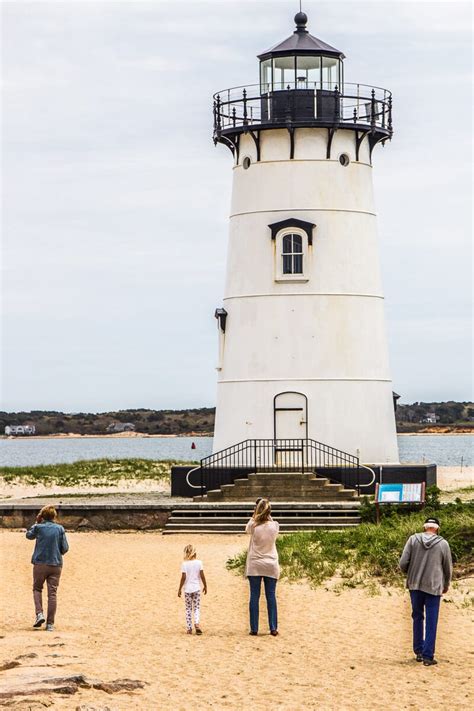 Marthas Vineyard Lighthouse Beach