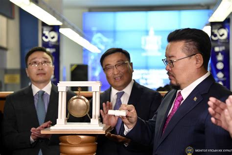 Хөрөнгийн зах зээлийн үнэлгээ 30 жилийн түүхэнд анх удаа 5 98 их наяд төгрөгт хүрлээ