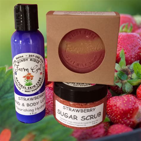 T Set Strawberry Farmdrop