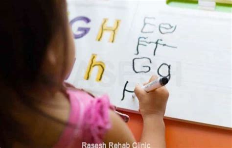دیسگرافیا یا اختلال نوشتن چیست؟ علائم، تشخیص و درمان آن چگونه است ؟ کلینیک رسش